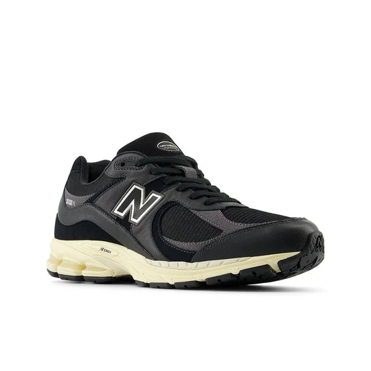 New Balance 2002R 'Black Vintage' – City Tenis